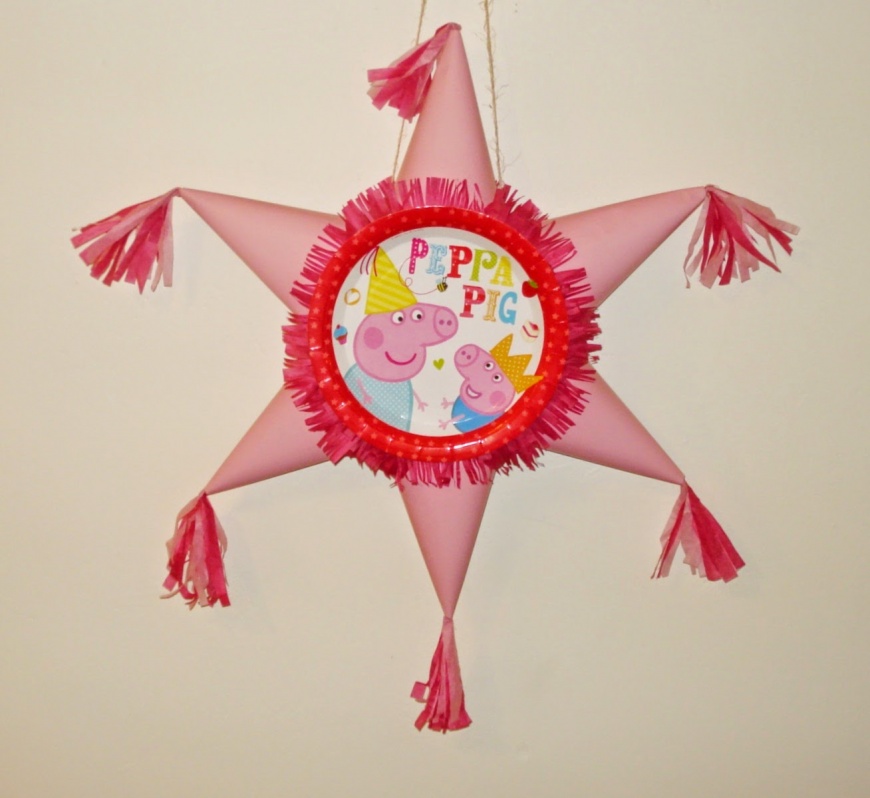 pinata cu peppa pig, pinata clasica - LUDO - Resurse de Petreceri