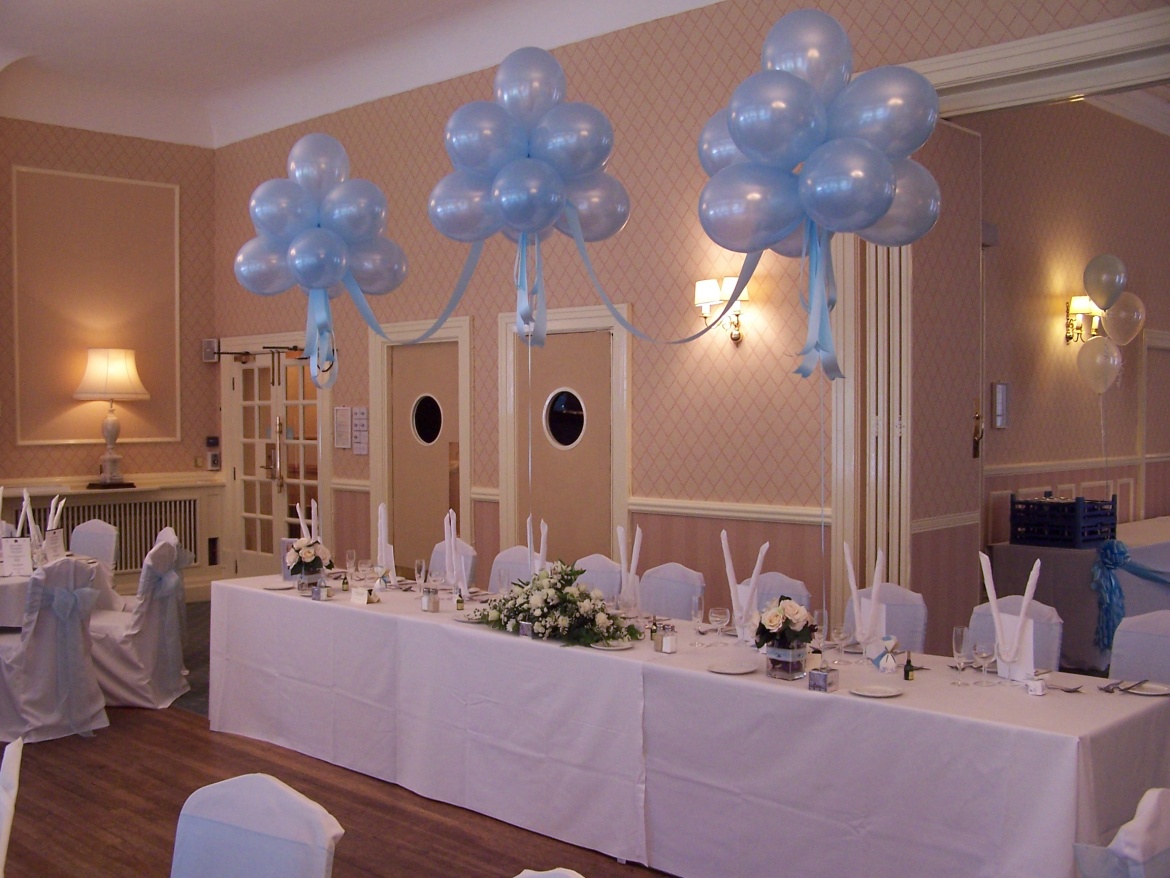 decor candy bar la botez, decoratiuni pentru botez cluj, organizare ...